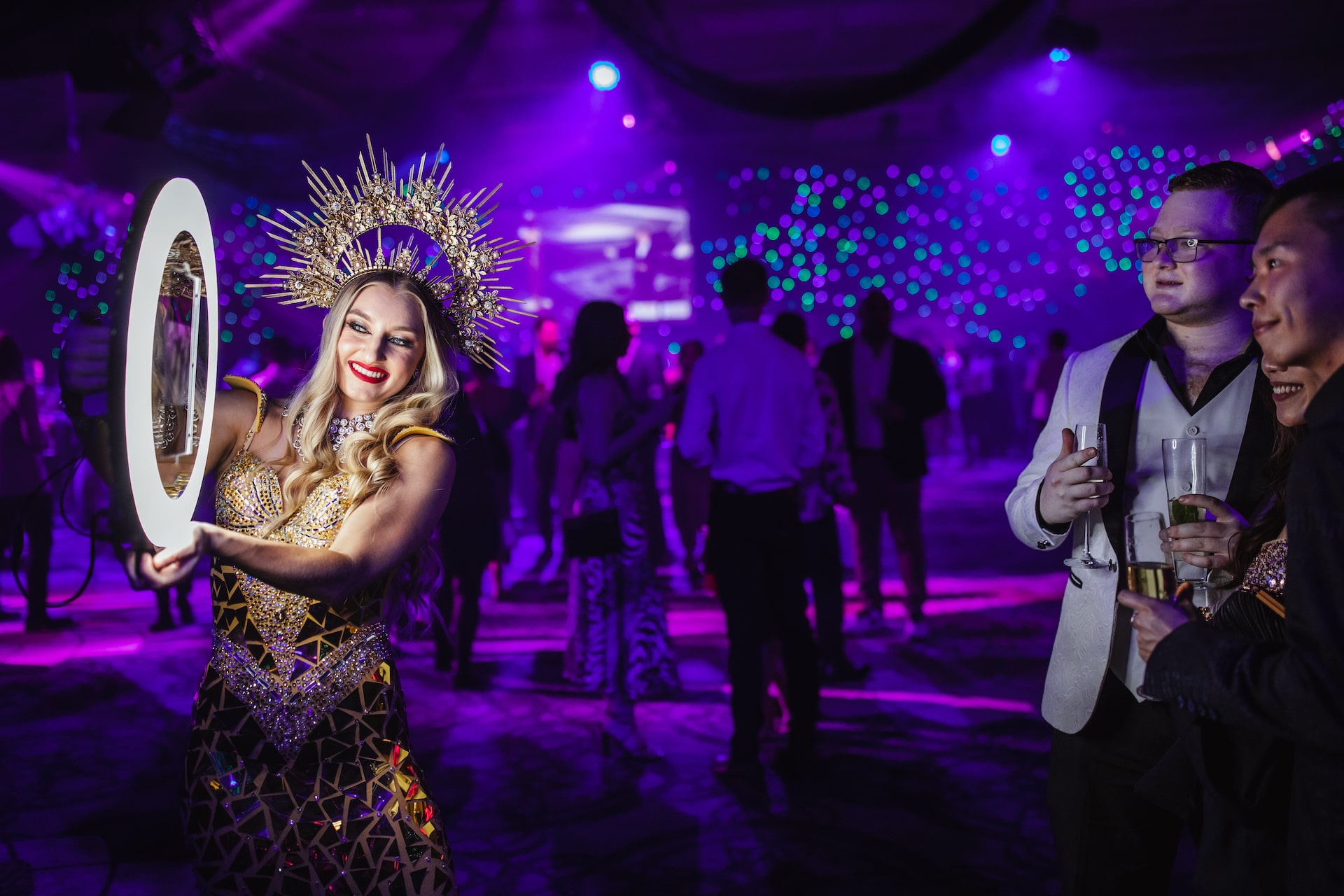 Event Entertainment Ideas That Your Guests Will Love - Velvet Rope ...